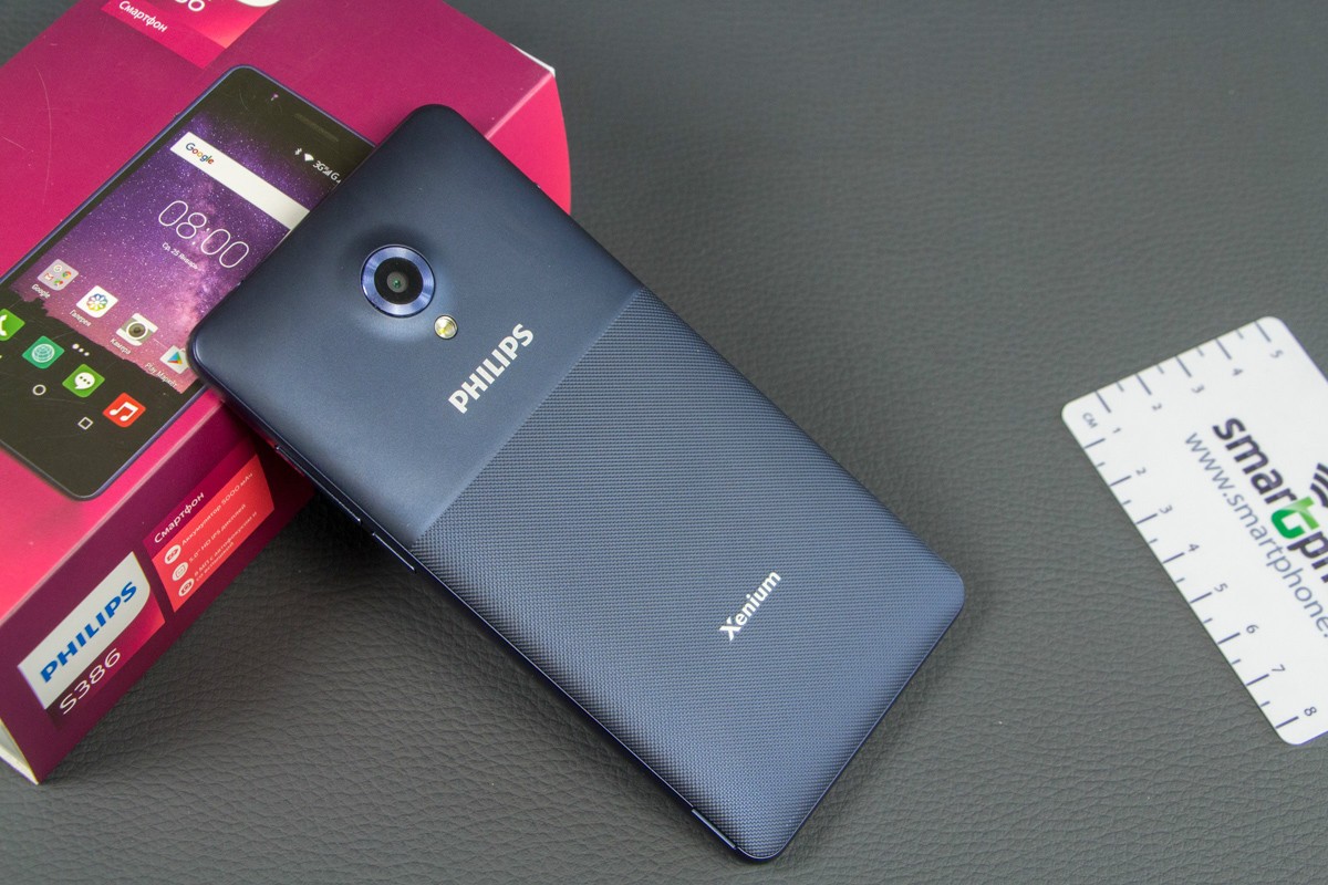 Обзор смартфона Philips Xenium S386 – 5000 мАч в корпусе со сменной панель